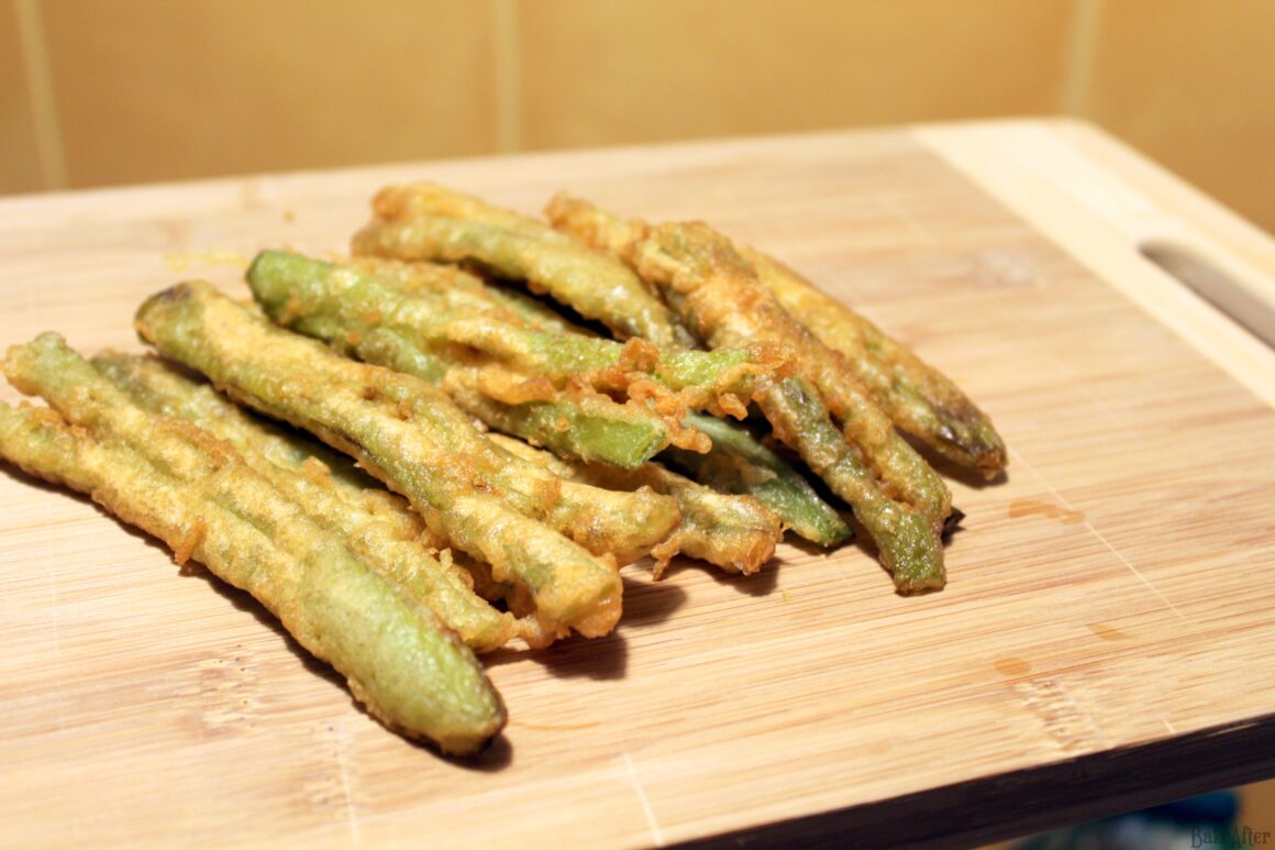 Portuguese Fried Green Beans with Batter • Peixinhos da Horta Rústicos ...