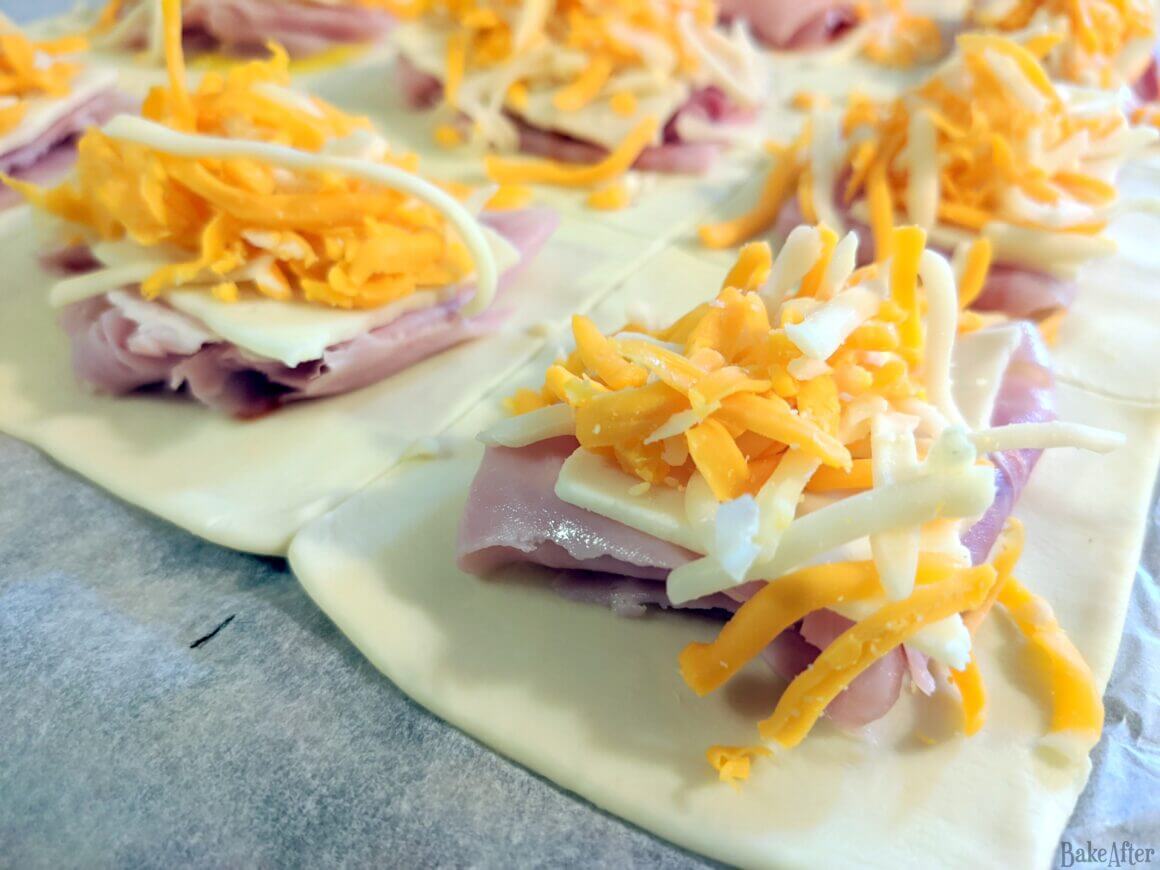 Portuguese Bakery-Style Ham and Cheese Puff Pastry Crispy Turnovers ...