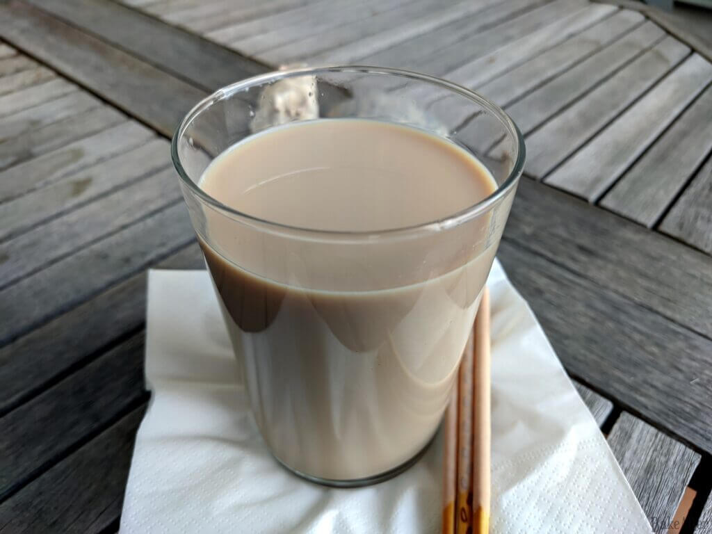 Classic Creamy Homemade Milk Tea · Bake After Recipe