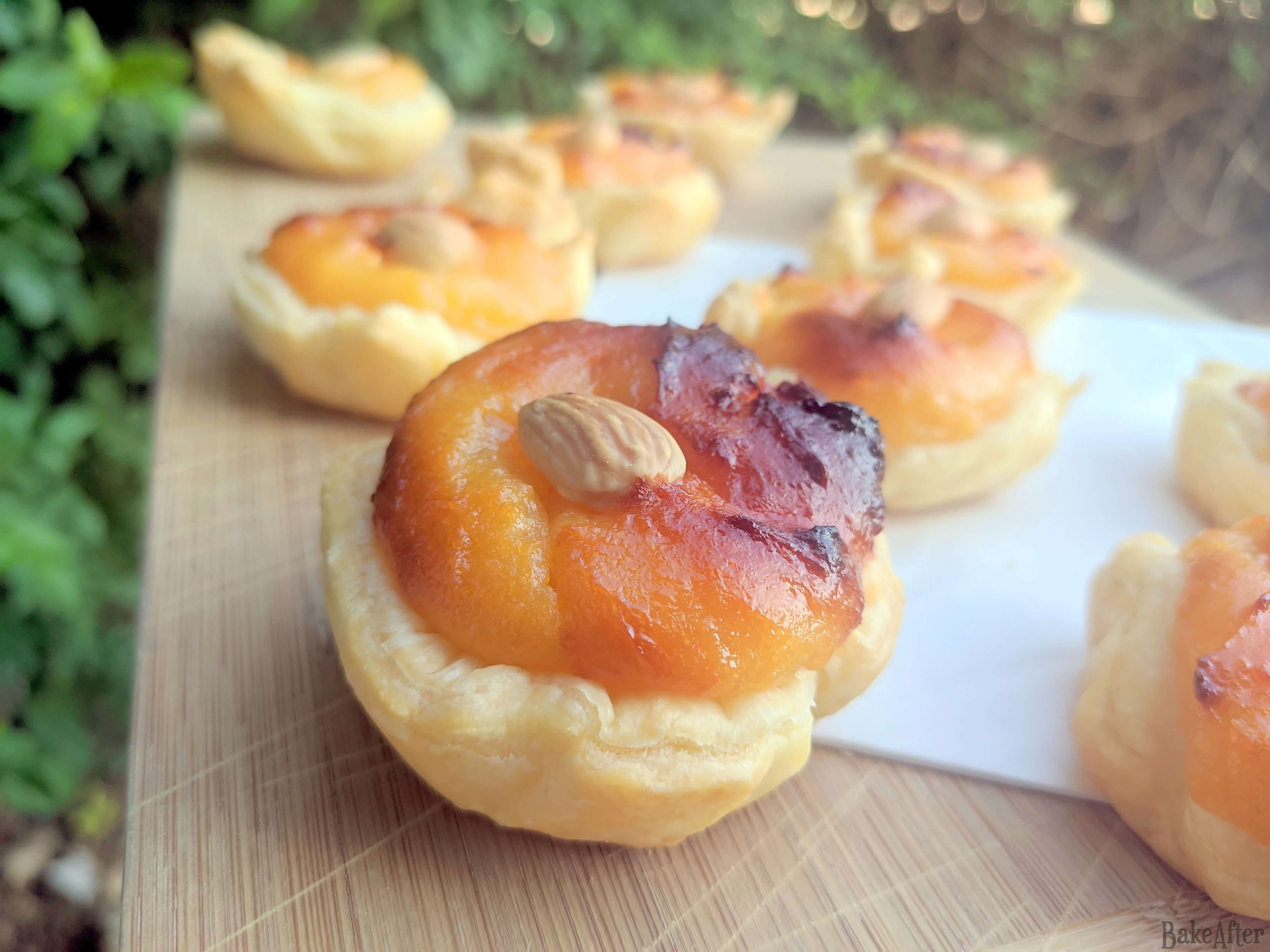 Mini Sweet Vanilla Triangle Cheese Tarts · Bake After Recipe